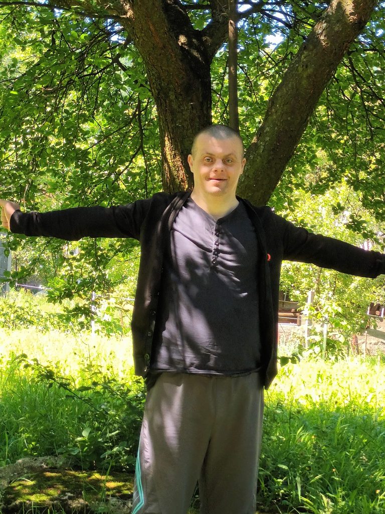 Amira 15 godina brine o bratu: "Moj Ćazim je dar od Allaha, sve sa ...